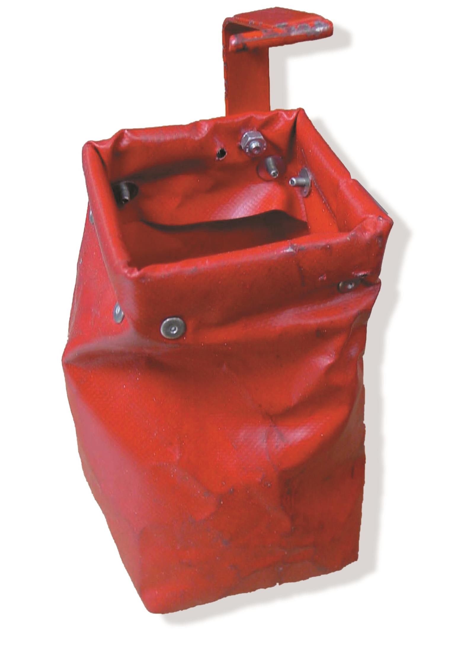 Chain Collector, PVC - Rami-Yokota